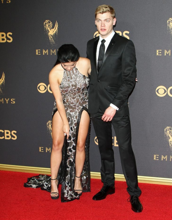 17 Celebrity Fashion Fails They Probably Wish They Didn’t Wear